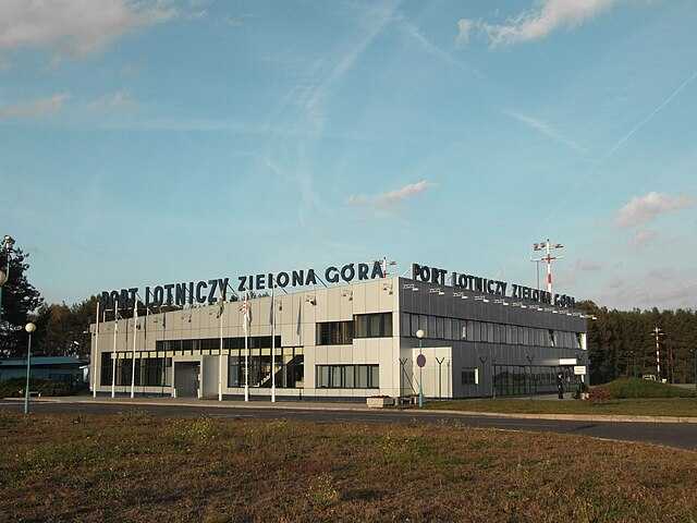 Zielona Góra Airport - Wikiwand