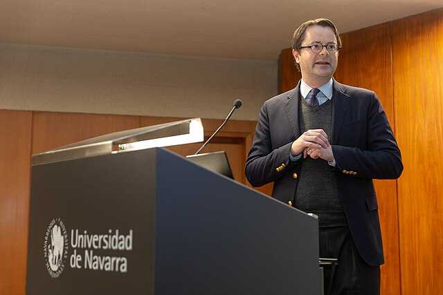 Tyler VanderWeele - Wikiwand