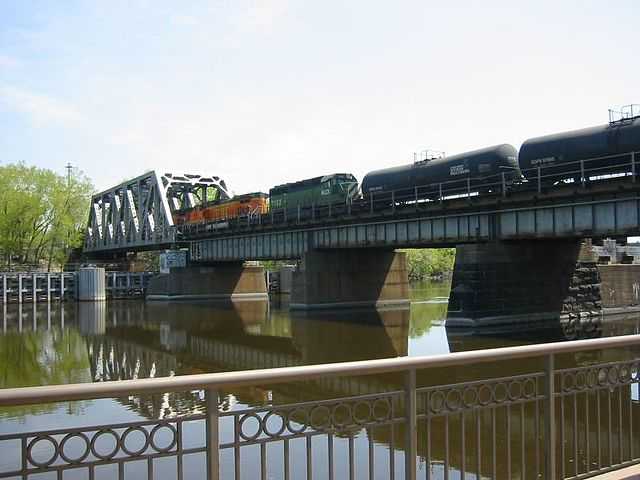 Minneapolis BNSF Rail Bridge - Wikiwand